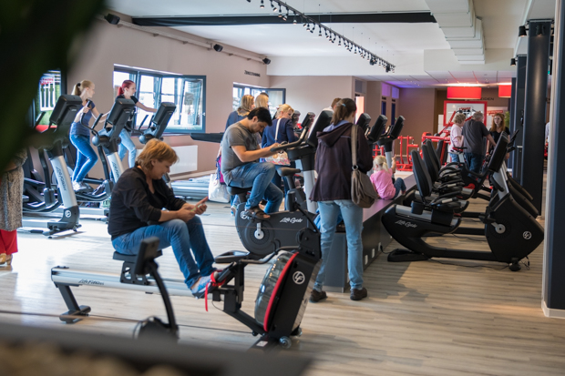 Fitnessstudio clever fit offiziell eröffnet - Oberhessen-Live