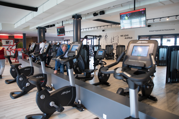 Fitnessstudio clever fit offiziell eröffnet - Oberhessen-Live