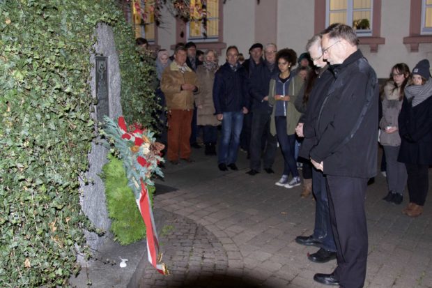 "Der Schoß ist fruchtbar noch, aus dem das kroch" - Oberhessen-Live