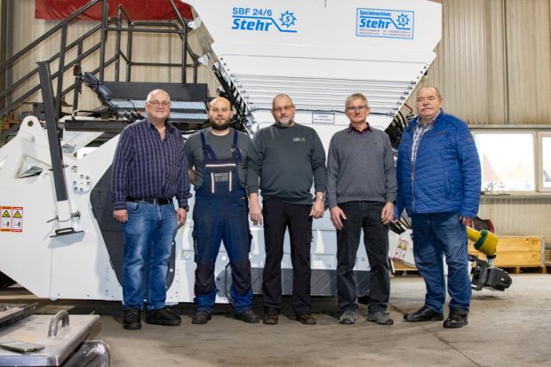 Über 100 Jahre bei Stehr Baumaschinen - Oberhessen-Live