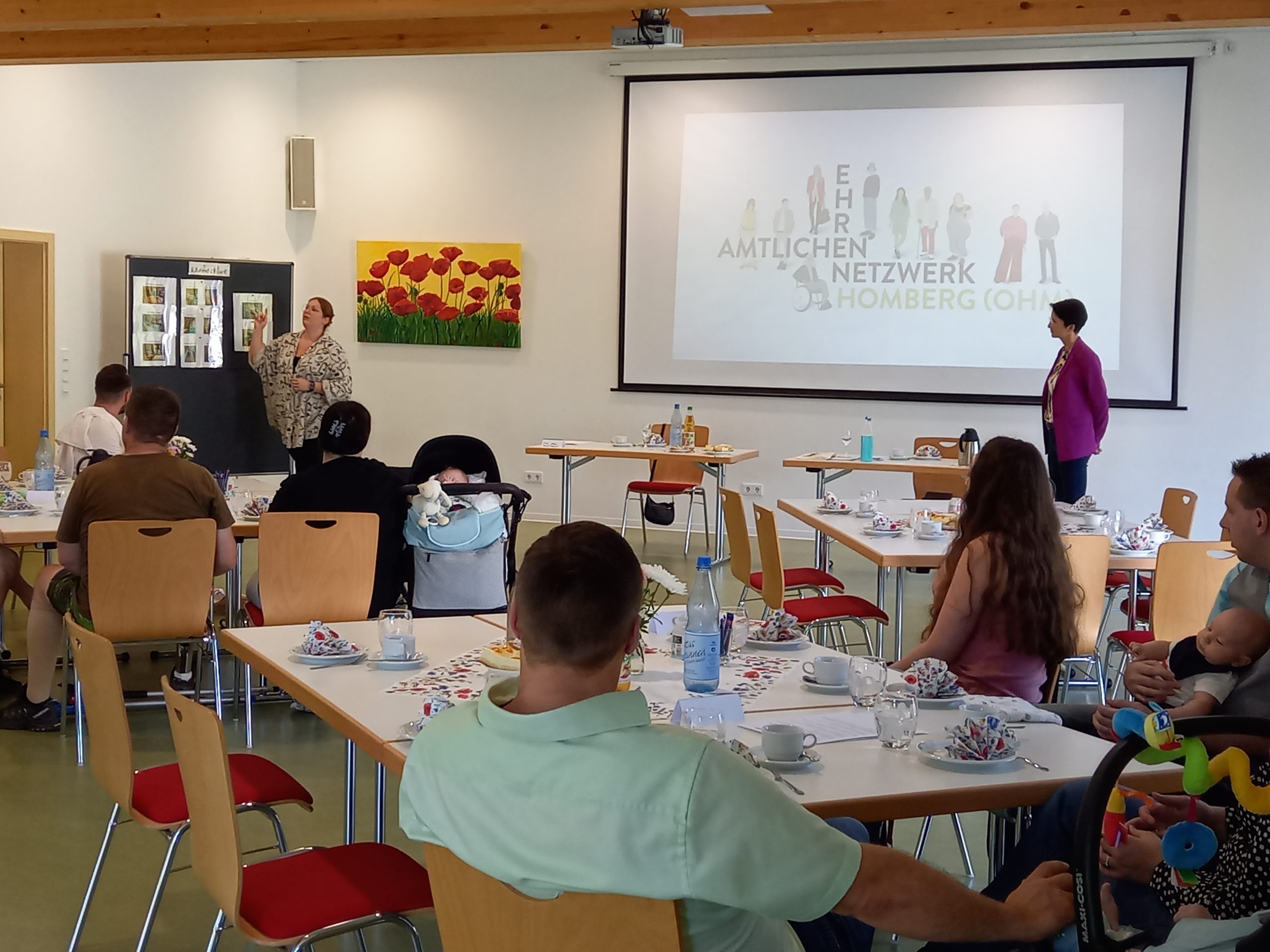 Bürgermeisterin Simke Ried empfängt Hombergs Neugeborene zum ...